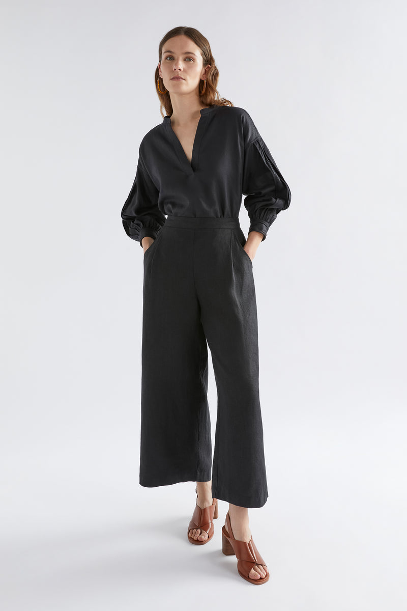 Vassa Top Black – One Country Mouse