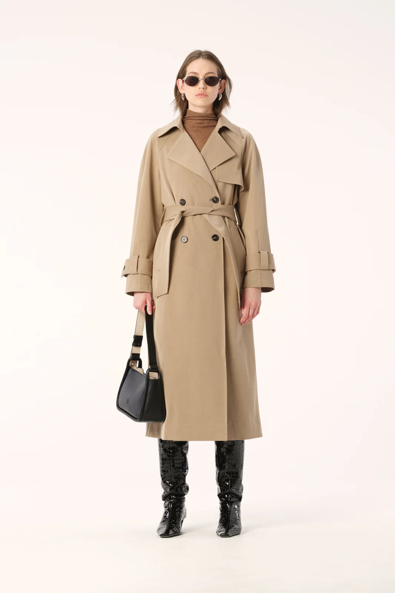 Nikko Trench – One Country Mouse